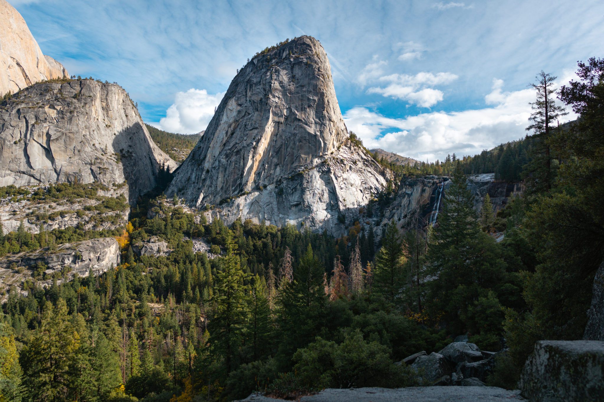 The Ultimate Weekend In Yosemite National Park - Well Read Travels
